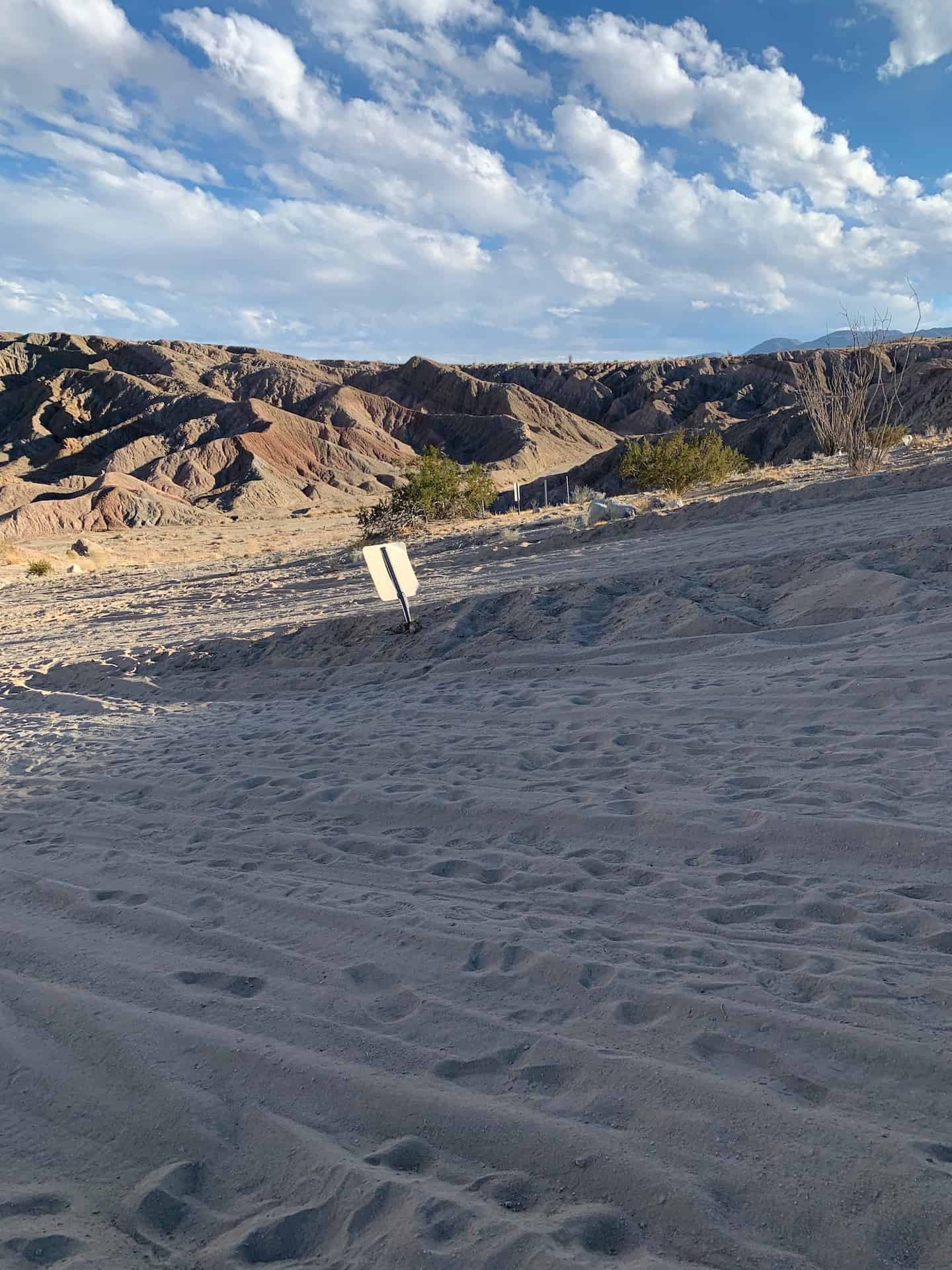 HIKING THE SLOT | ANZA-BORREGO DESERT | Mile Marker Memories